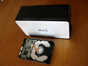 Setting up and using a cheap NAS box (35-hd-dualide-nas) - 8Bit Mammoth
